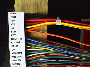 The pic below is a closeup of the power end & shows the bundle a little ...